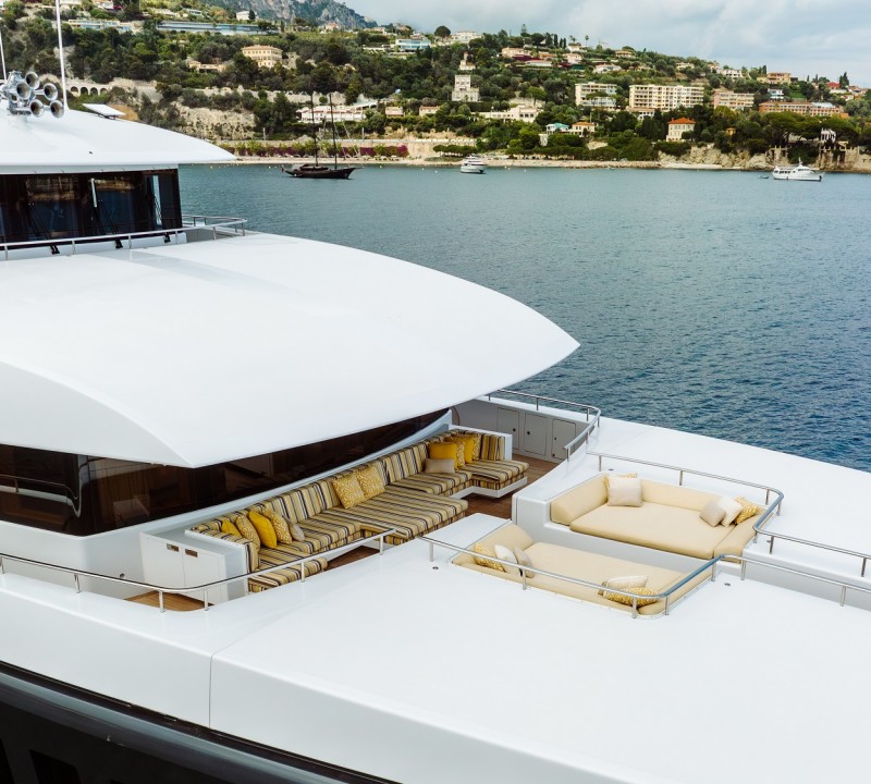 LOON Yacht Charter Details, Icon Yachts | CHARTERWORLD Luxury Superyachts